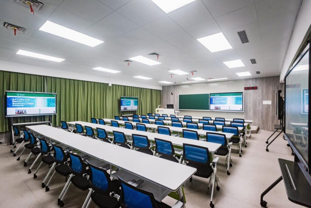 Home - Royal International School